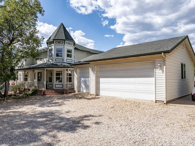 51 N Ash Creek Dr, Toquerville, UT 84774