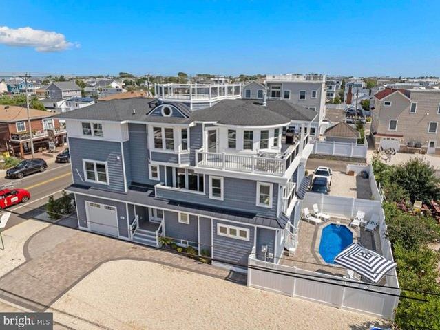 51 N 21st St, Beach Haven, NJ 08008
