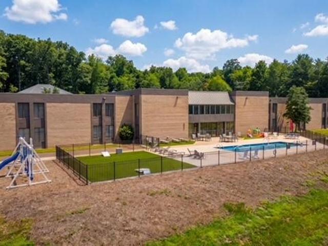 51 Northside Drive NW