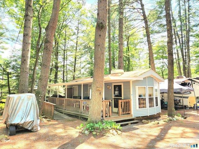 51 Old Springfield Rd Unit 106, Stafford, CT 06076