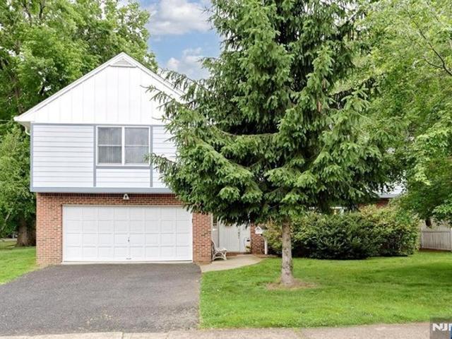 51 Palisade Ave, Emerson, NJ 07630