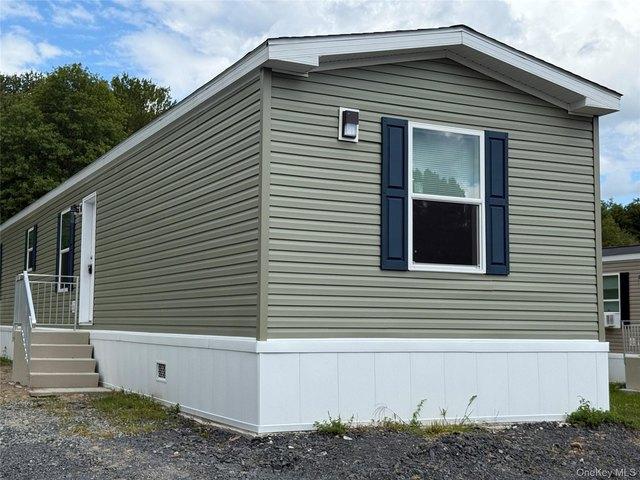 51 Peeble Ln, Burlingham, NY 12722