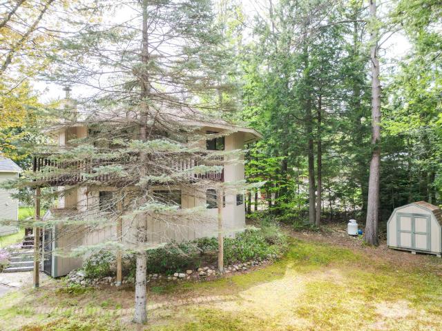 51 Pequawket Drive