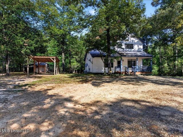 51 Piney Woods Lane