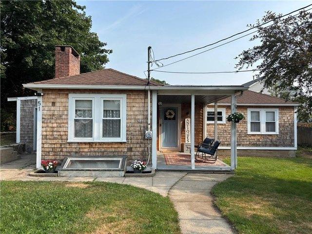 51 Priscilla Ave, Warwick, RI 02889