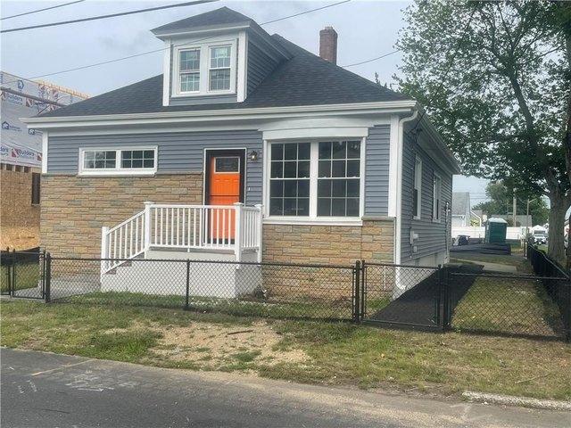 51 Rosella Ave, Pawtucket, RI 02861