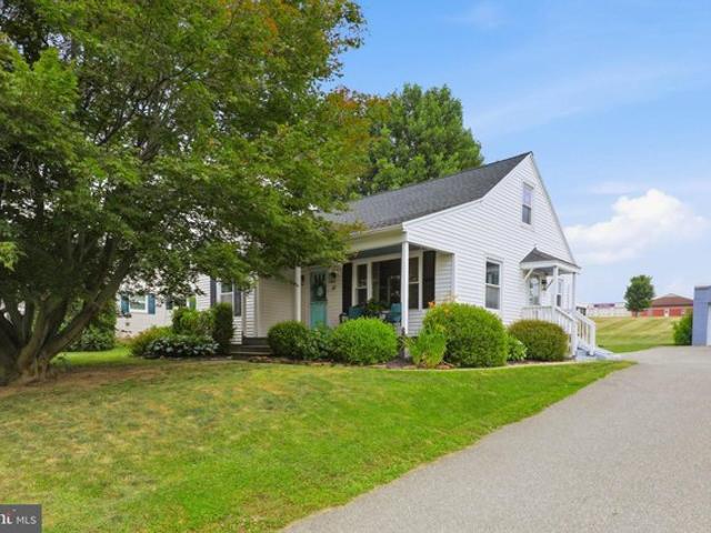 51 S Main St, East Prospect, PA 17317