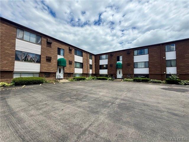 51 S 86th St Apt 9B, Niagara Falls, NY 14304