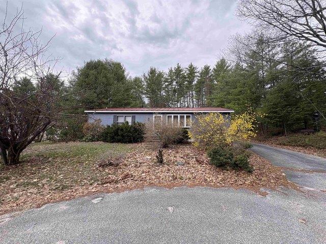 51 Sunset Dr, Hopkinton, NH 03229