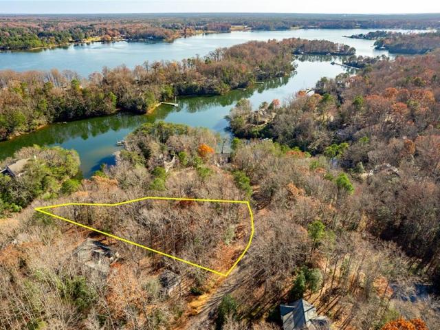 51+AC Oyster Cove LNDG