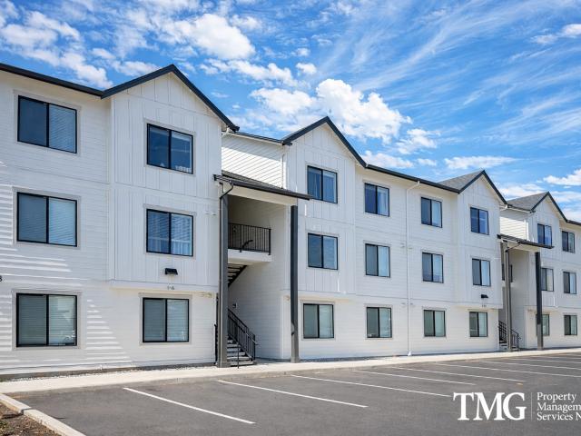 51st Street Apartments