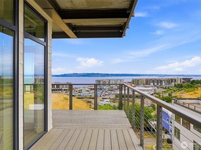 5204 N Bennett St Apt 311, Ruston, WA 98407