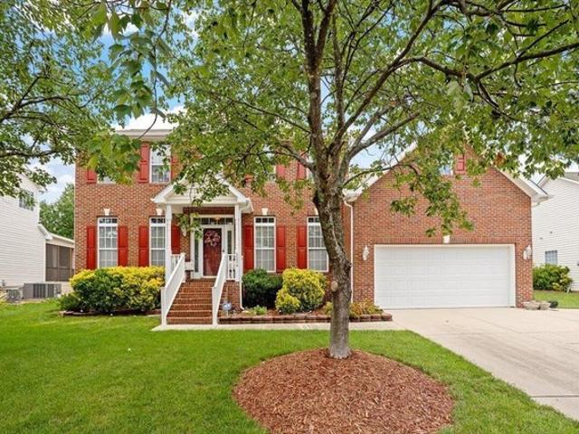 5204 Duckdown Ct, Raleigh, NC 27604