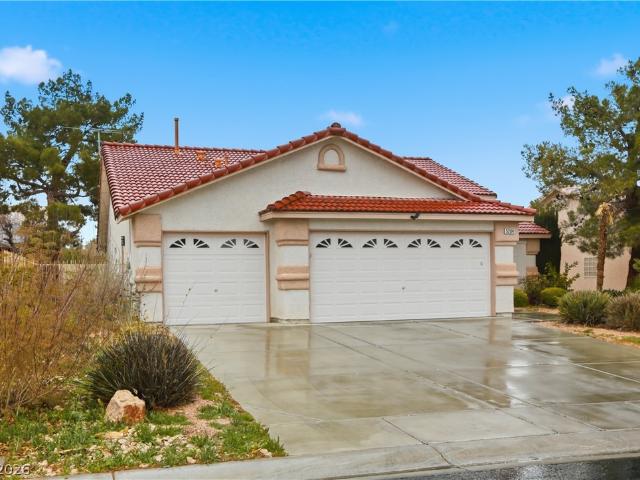 5204 Elm Grove Drive