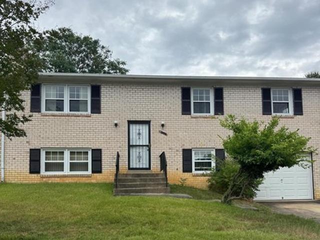 5204 Larwin Ct, Temple Hills, MD 20748