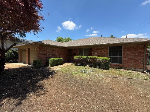 5204 Winifred Drive
