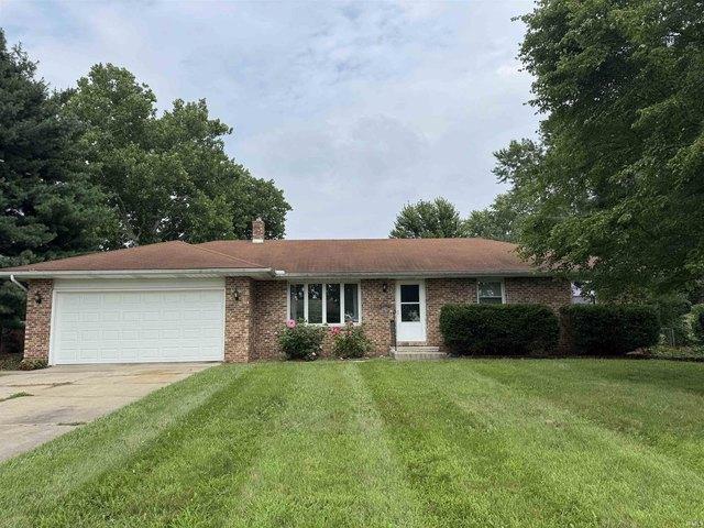 52054 Del Rue Dr, Elkhart, IN 46514