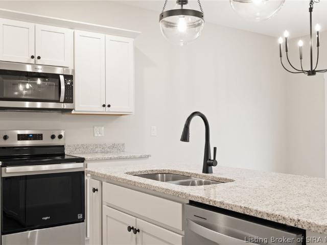 5205 N Hampton Ct, Unit LOT #1514, Charlestown, IN 47111 | MLS #202605