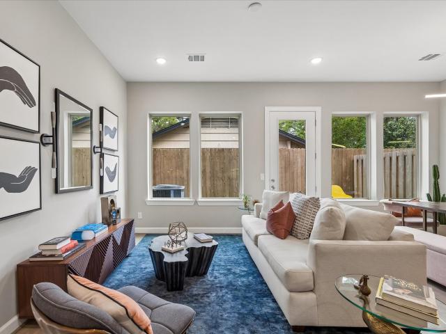 5205 Amber Sunrise Drive