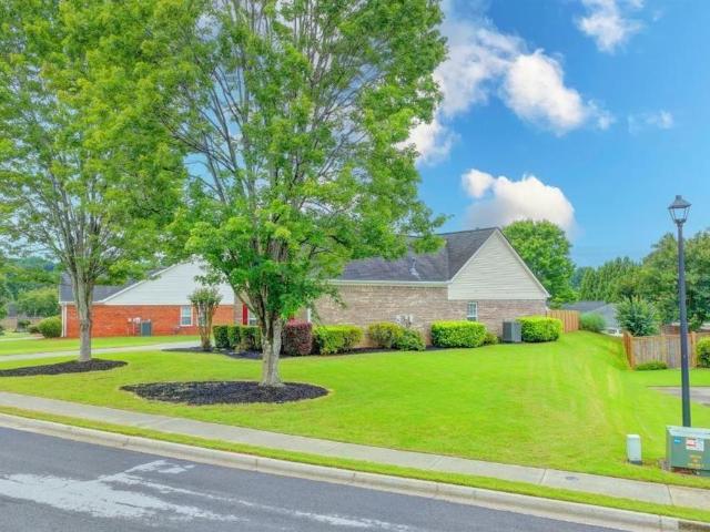 5205 Ashbury Manor Lane