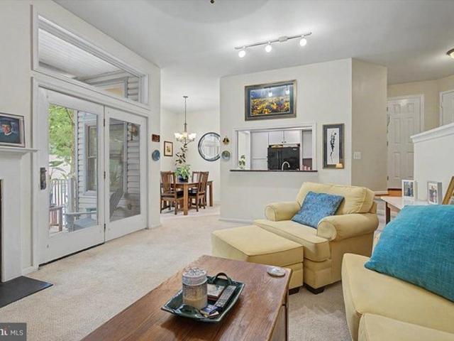 5205 Birch Cir, Wilmington, DE 19808