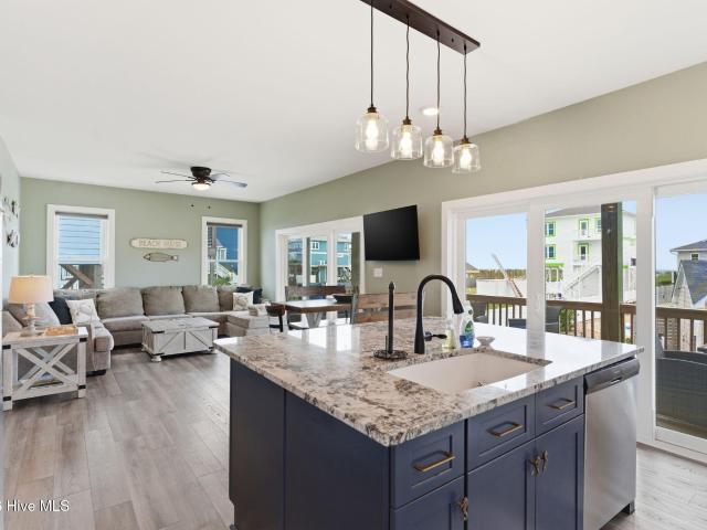 5205 E Pelican Drive