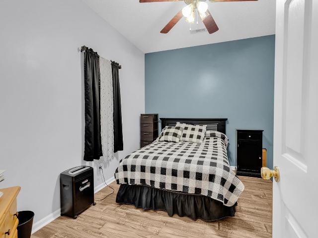 5205 Sweetwater Blvd. 5205