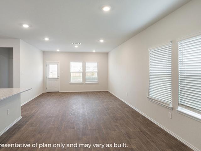 5205 Totem Bluff