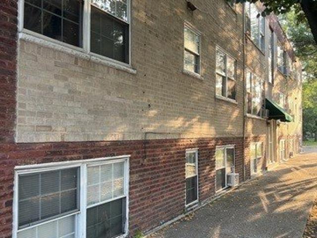 5205 W Drummond Pl Apt 1, Chicago, IL 60639