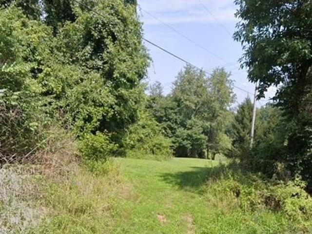 5205 Whitton Rd, Petersburg, KY 41080