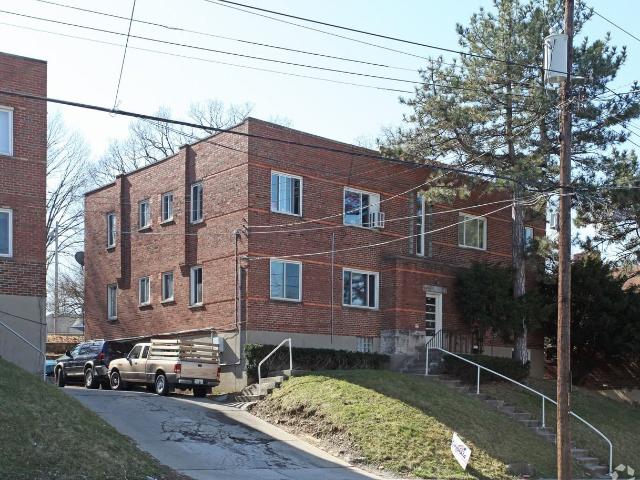 5206 Montgomery Road Studio Apartment for Rent at 5206 Montgomery Rd, Norwood, OH 45212 Norwood