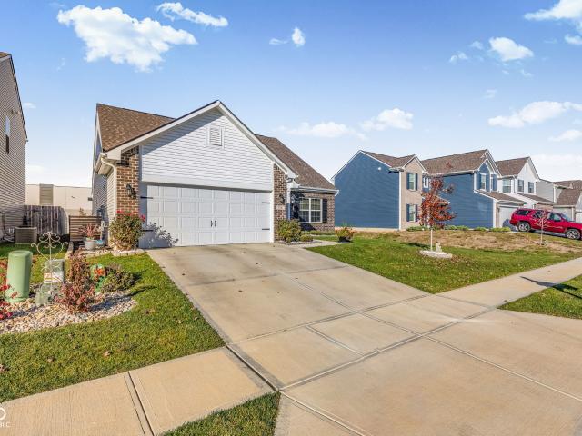 5206 Bramwell Lane