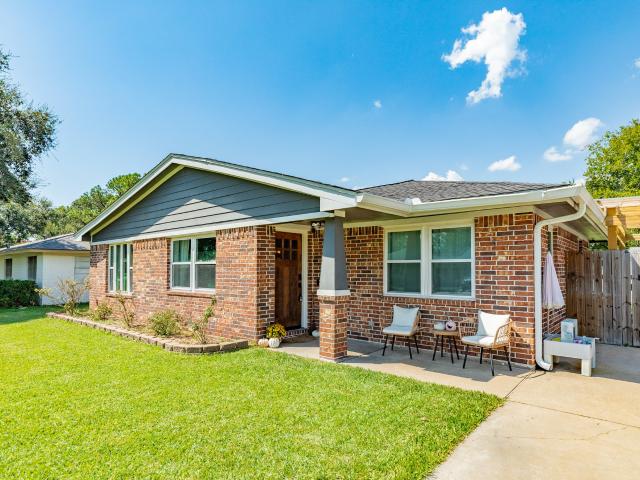 5206 6 Th St, Danbury, TX 77534 | MLS #10827