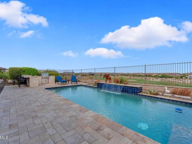 5207 N 206th Dr, Buckeye, AZ 85396