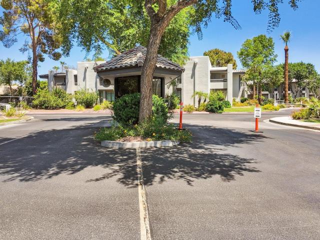 5207 N 24TH Street # 102