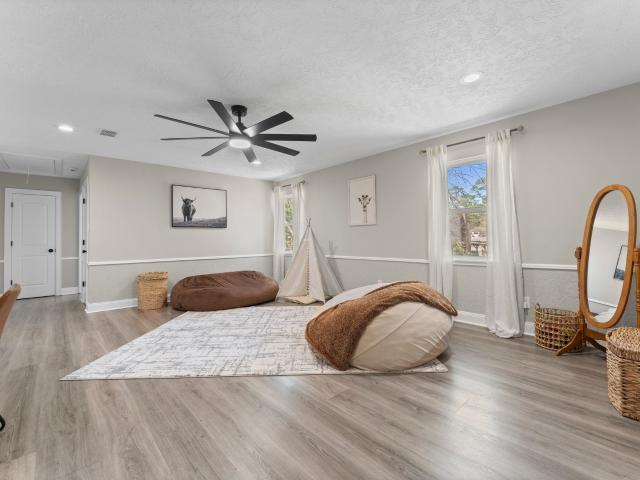 5207 Alamosa Lane