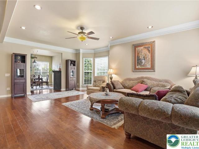 5207 Blue Sky Drive