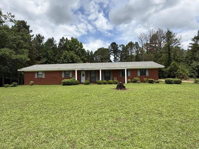 5207 Brooksville Rd, Louisville, MS 39339