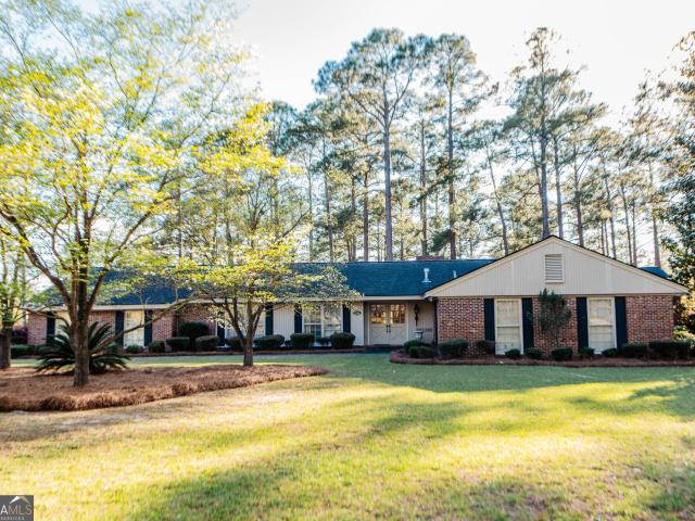 5207 Forest Lake Rd, Eastman, GA 31023 | MLS #10710 | Compass