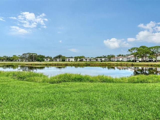 5207 Willow Links, Unit 34, Sarasota, FL 34235 | MLS #A4689