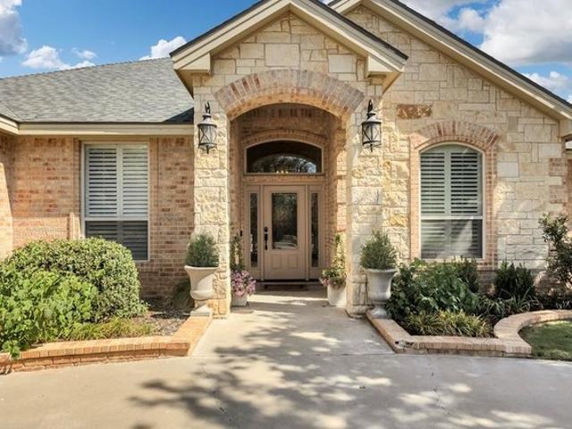 5208 Mathis St, Midland, TX 79707
