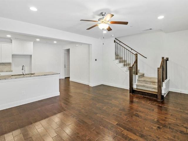 5208 Mcpherson Lane