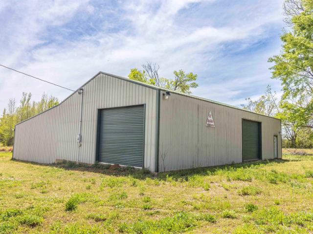 5208 hwy 57 hwy e