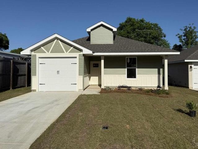 5208 Statler Ave, Pensacola, FL 32507