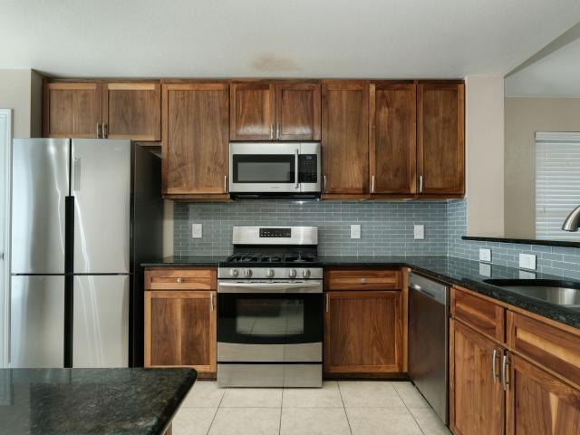 5208 Walnut Grove Ct, Austin, TX 78744 | MLS #5401 | Compass