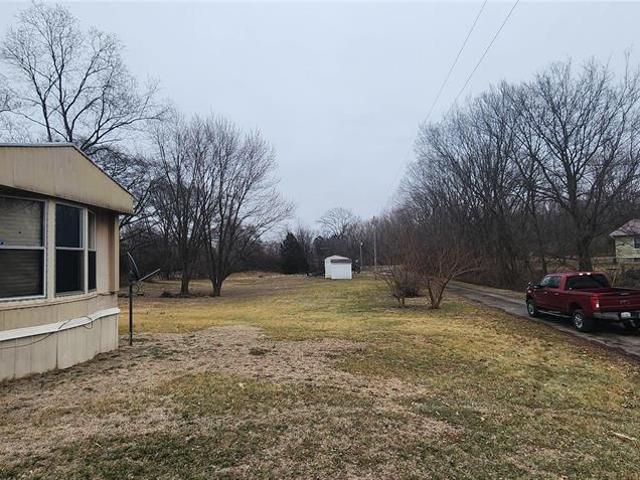 5208 Walsh Rd, Walsh, IL 62297 | MLS #25008 | Compass