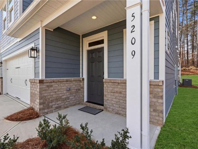 5209 Maple Blossom Trail