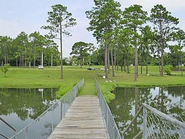 5209 Brookside Dr, Baker, FL 32531