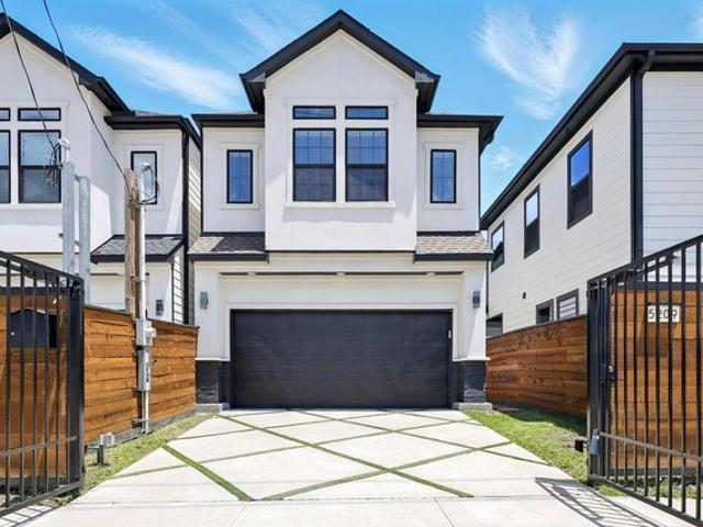 5209 Canal St, Houston, TX 77011