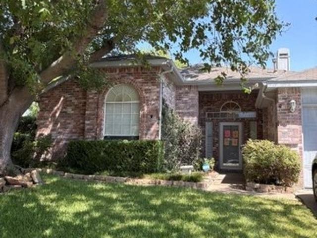 5209 Rio Bravo Dr, Arlington, TX 76017